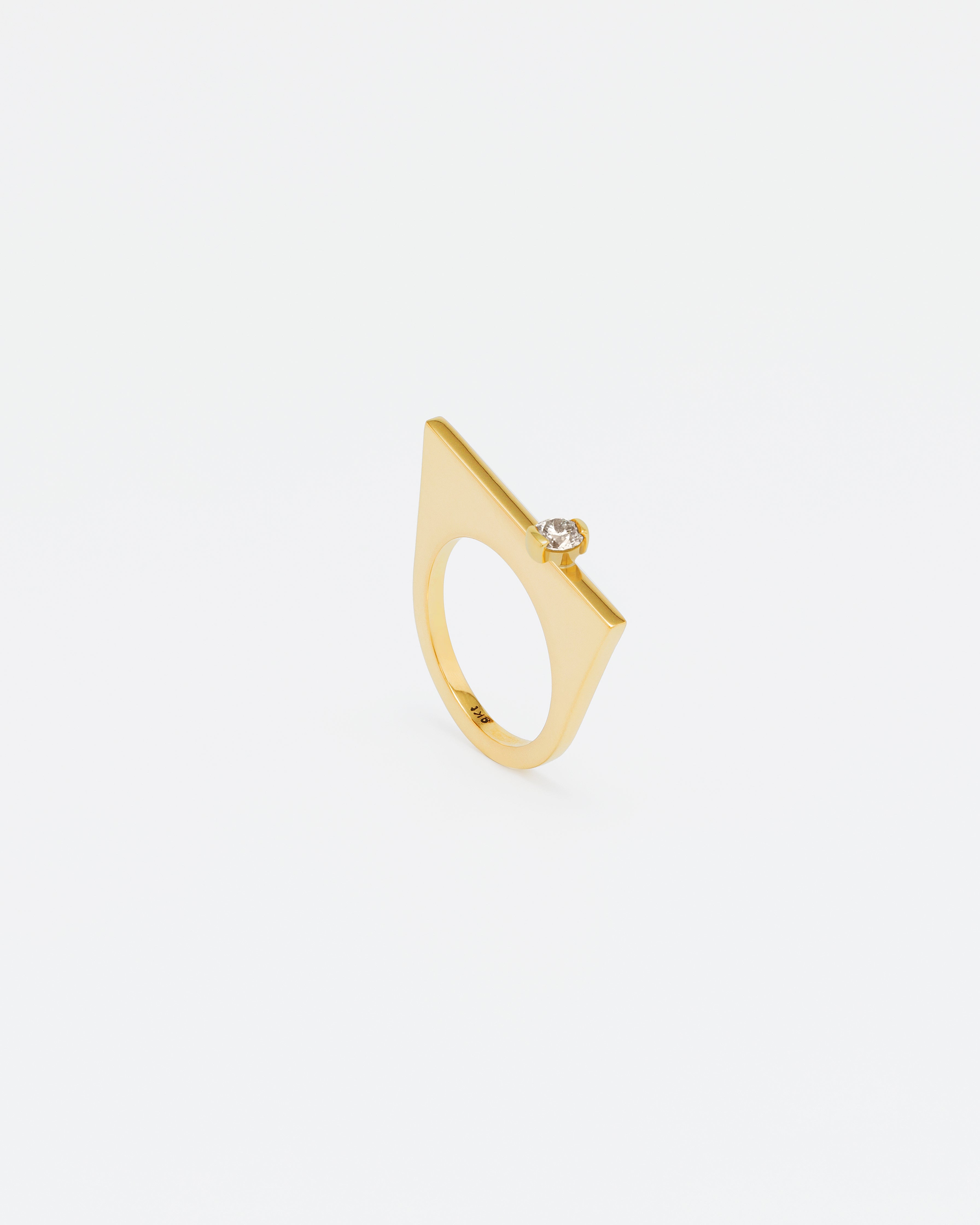 Single Diamond Baguette Ring